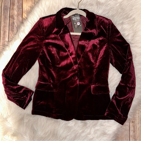 Jackets & Coats | Burgundy Velvet Blazer | Poshmark